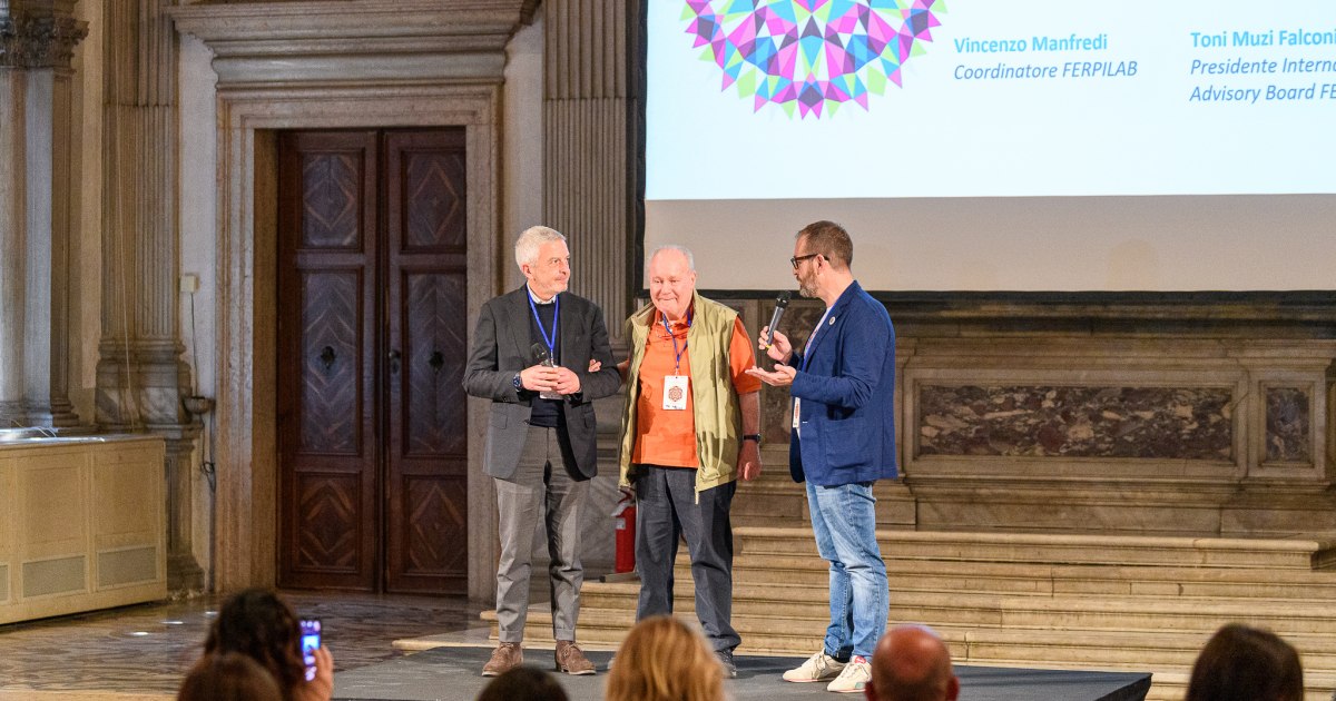 Jim Macnamara parla di Intelligenza artificiale, comunicazione ...